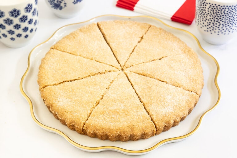 Ridiculously Easy Peanut Butter Shortbread Cookies - The Café Sucre Farine
