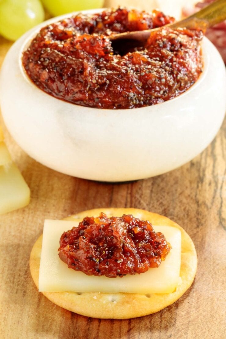 Sweet and Smoky Tomato Jam (with free printable labels) - The Café ...