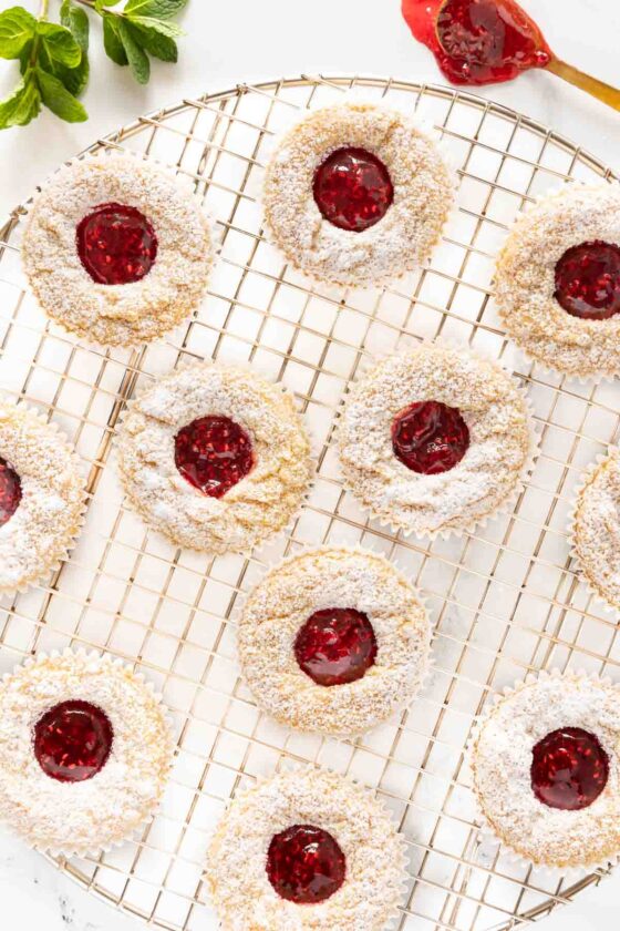 Ridiculously Easy Scandinavian Raspberry Jam Shortbread Tarts - The ...