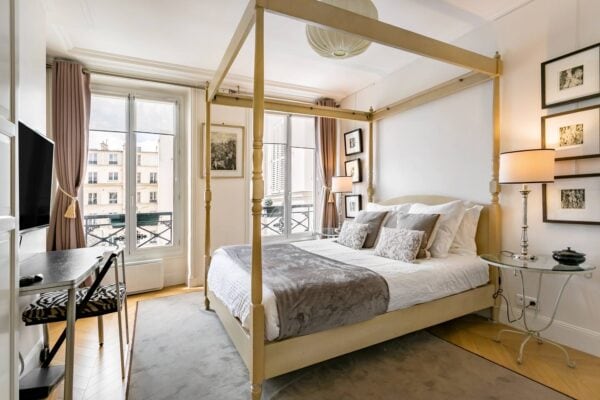 A Postcard from Paris - Hidden Treasures from The City of Light - The ...