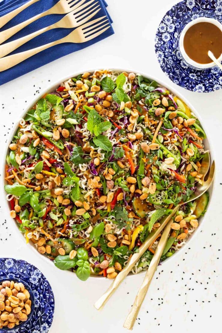 Rainbow Asian Noodle Salad with Ginger Peanut Dressing - The Café Sucre ...