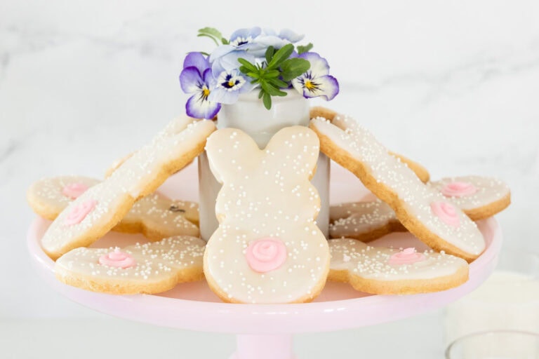 Easy Easter Bunny Shortbread Cookies (Melt-in-Your-Mouth!)